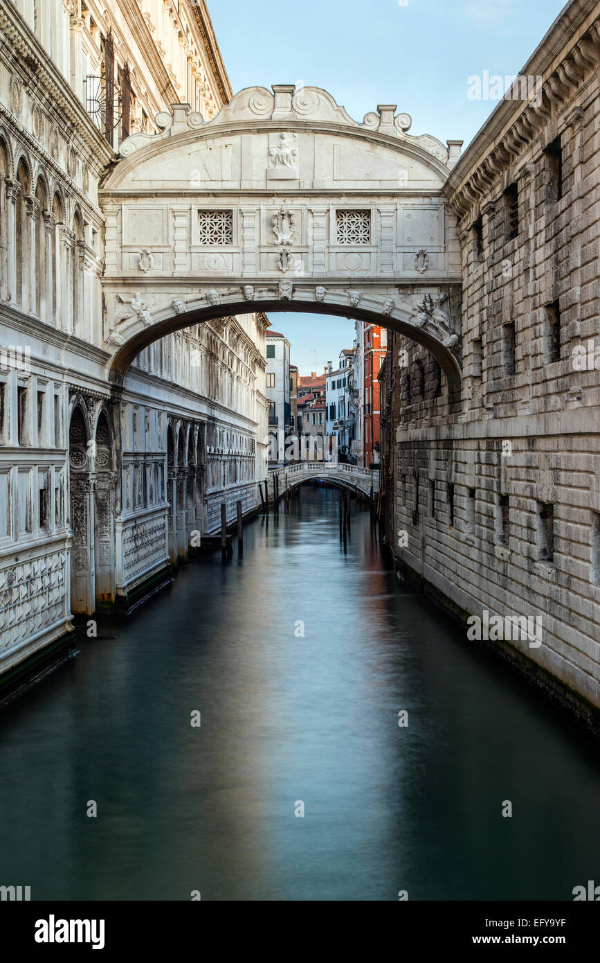 Bridge of Sighs or Ponte dei Sospiri, Venice, Veneto, Italy Stock Photo ...