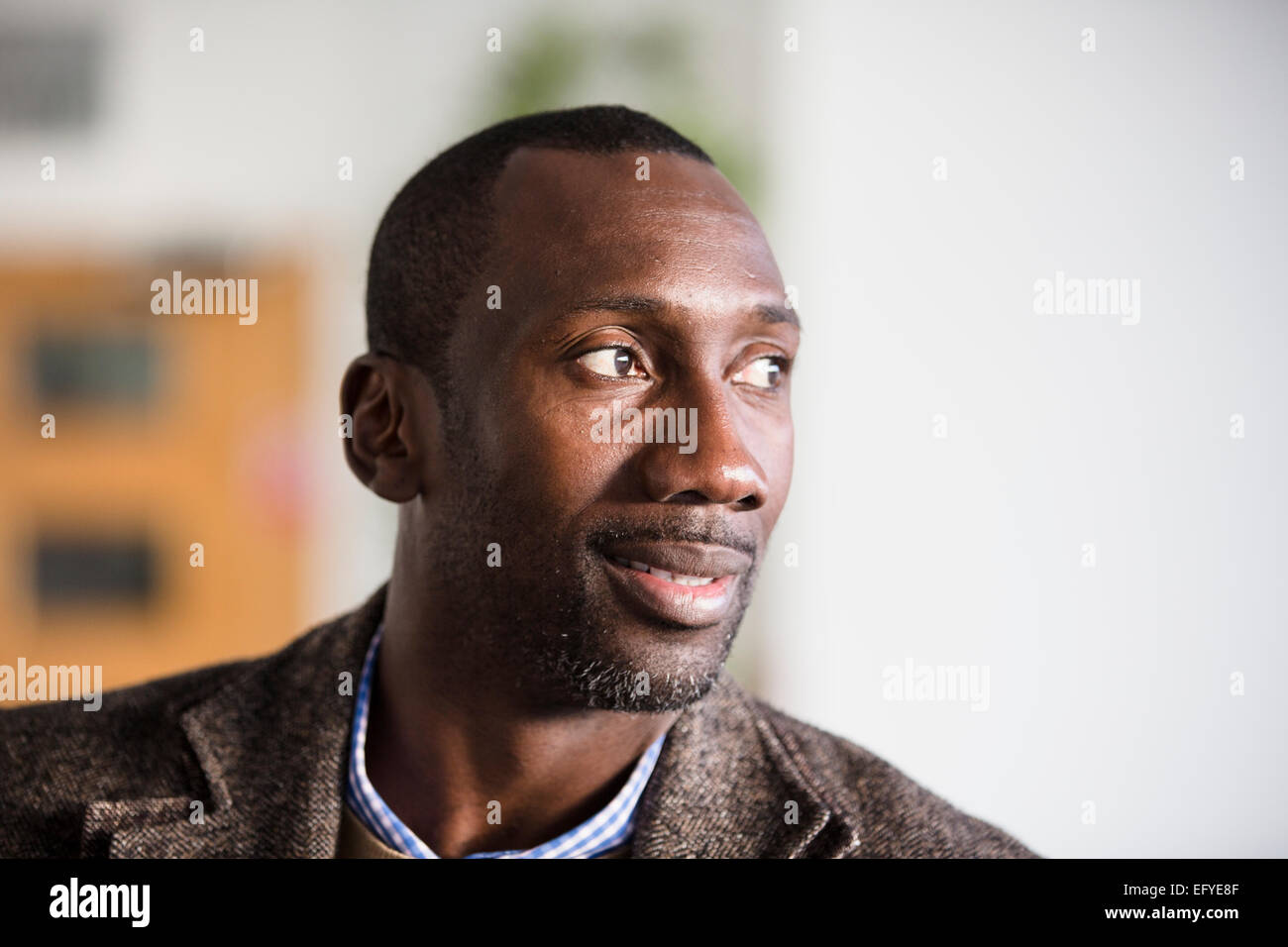 Football head and shoulders hi-res stock photography and images - Alamy