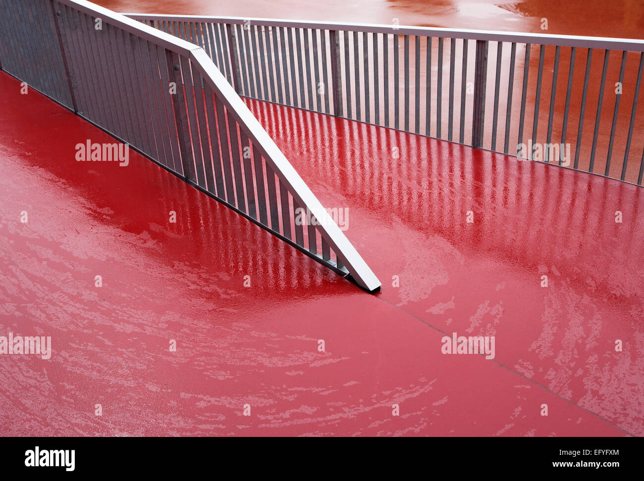 Red ramp hi-res stock photography and images - Alamy