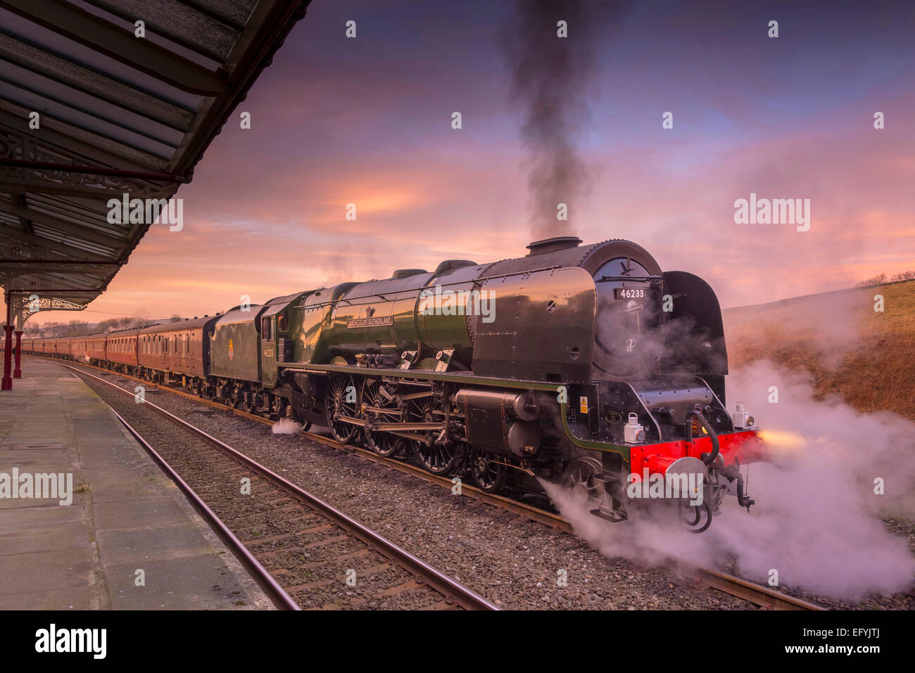 Princess Elizabeth Class locomotive The Duchess of Sutherland hauling ...