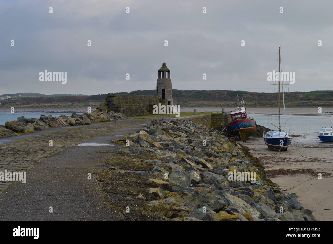 Thousand acres of skye hi-res stock photography and images - Alamy