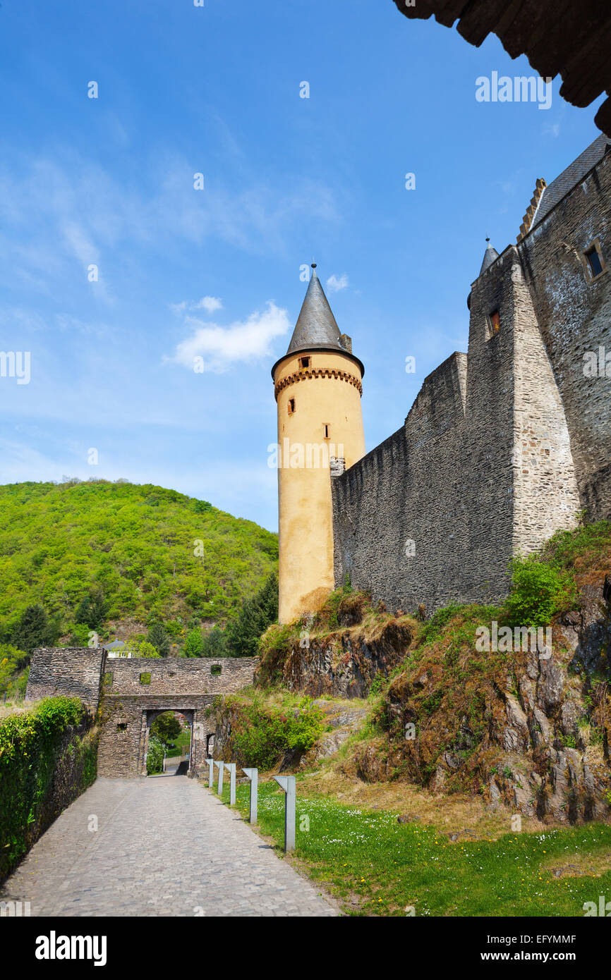 Walls and towers of beautiful Vianden castle Stock Photo - Alamy
