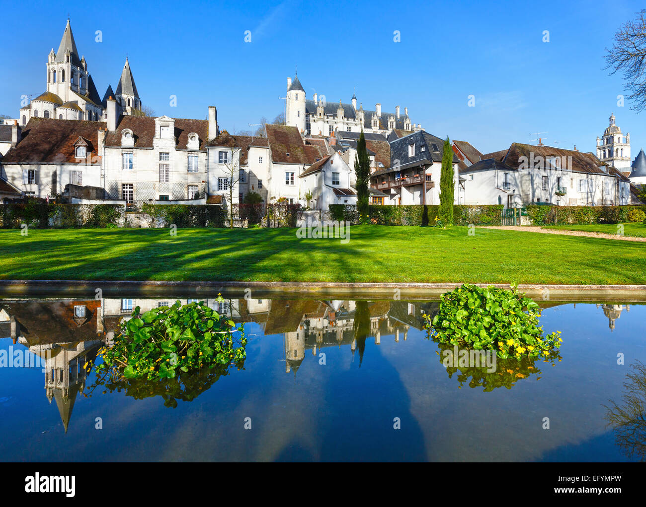 The park at loches hi-res stock photography and images - Alamy