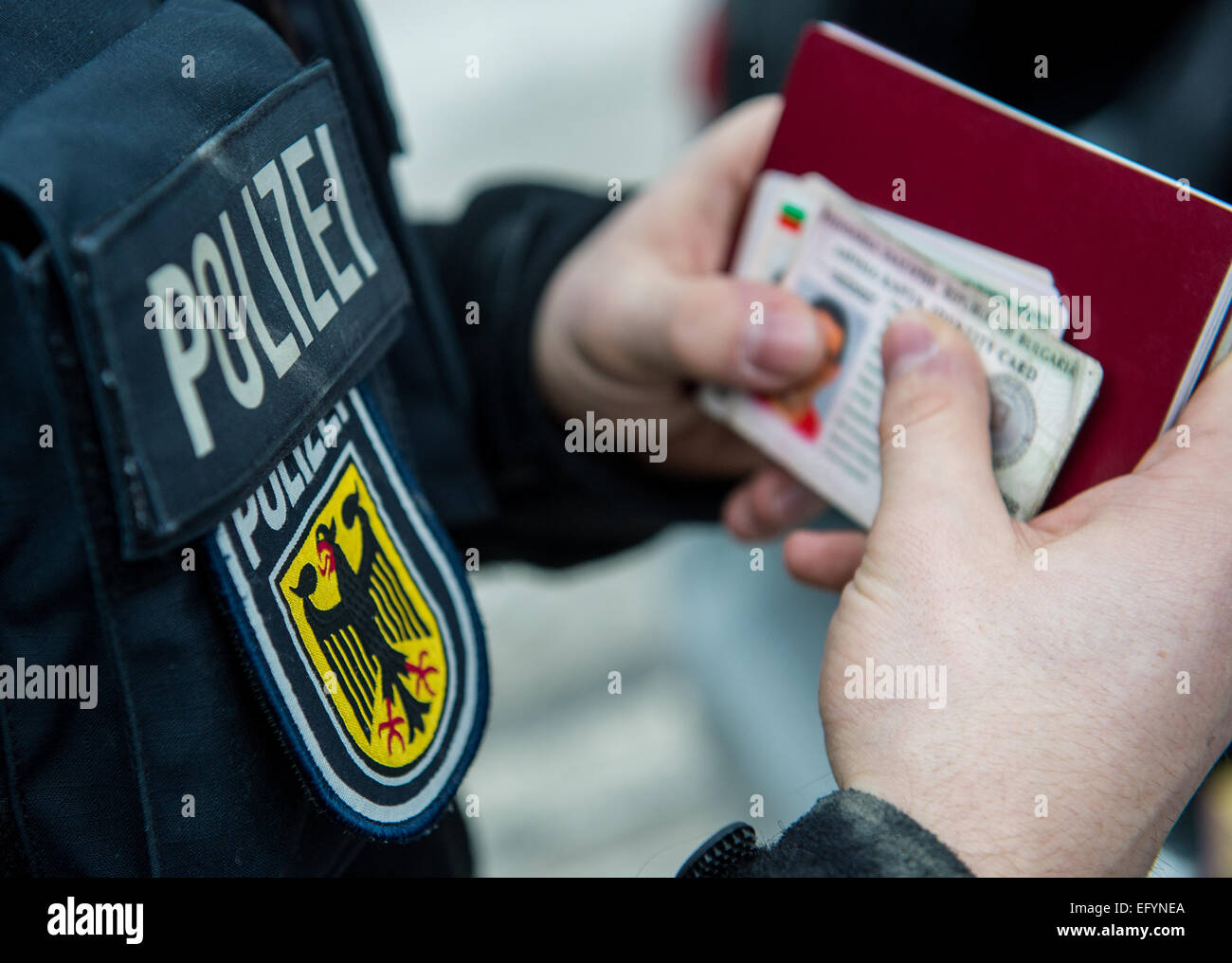 Passau, Germany. 12th Feb, 2015. An officer of the German federal ...