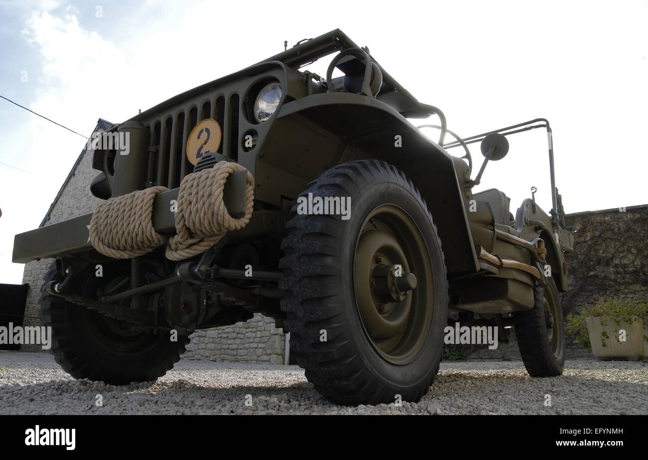 Ww2 military rope hi-res stock photography and images - Alamy