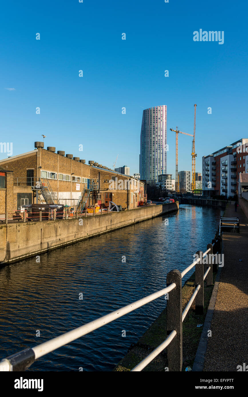 Regeneration east london hi-res stock photography and images - Alamy
