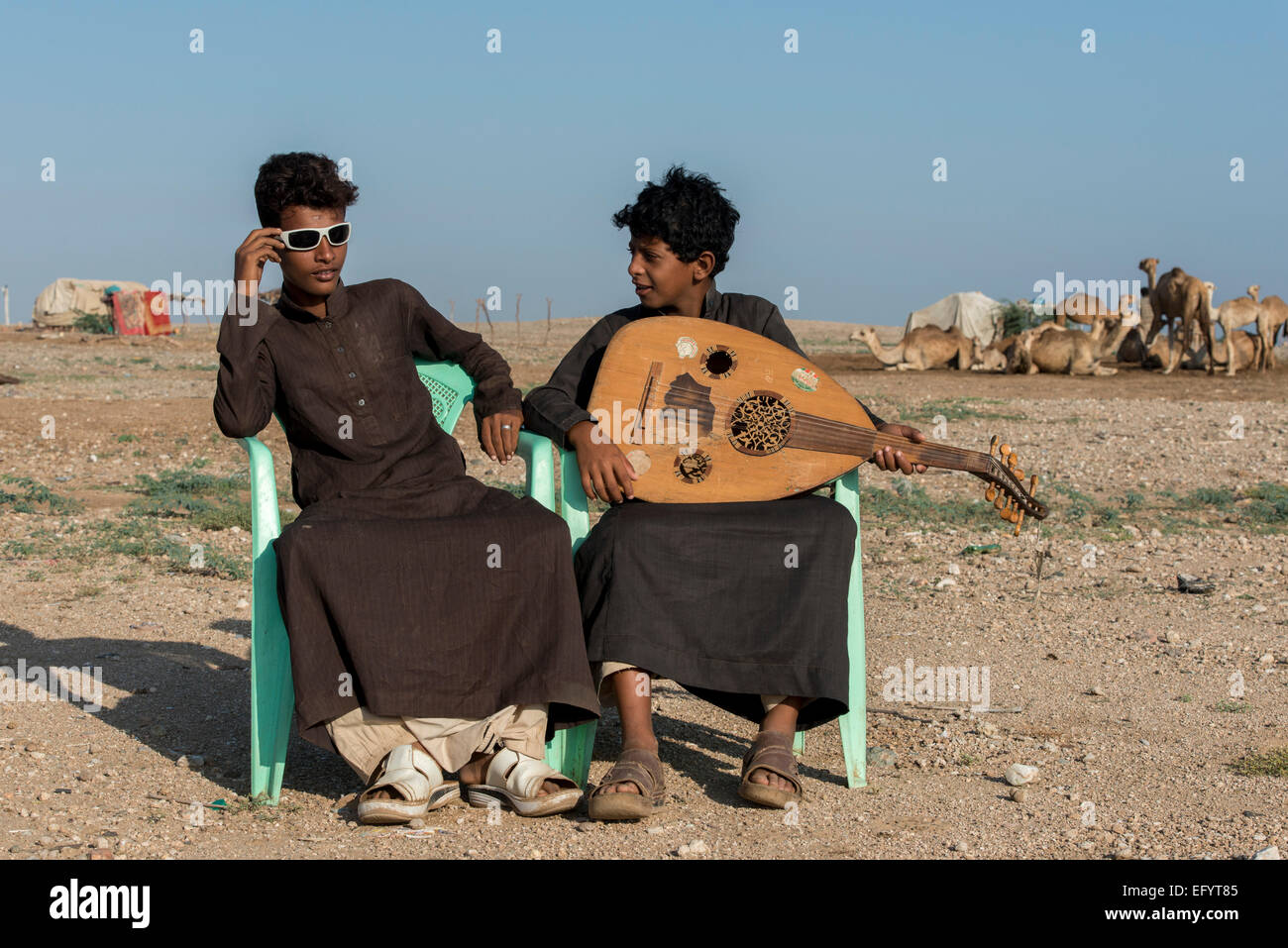 Saudi arabia arab boys hi-res stock photography and images - Alamy