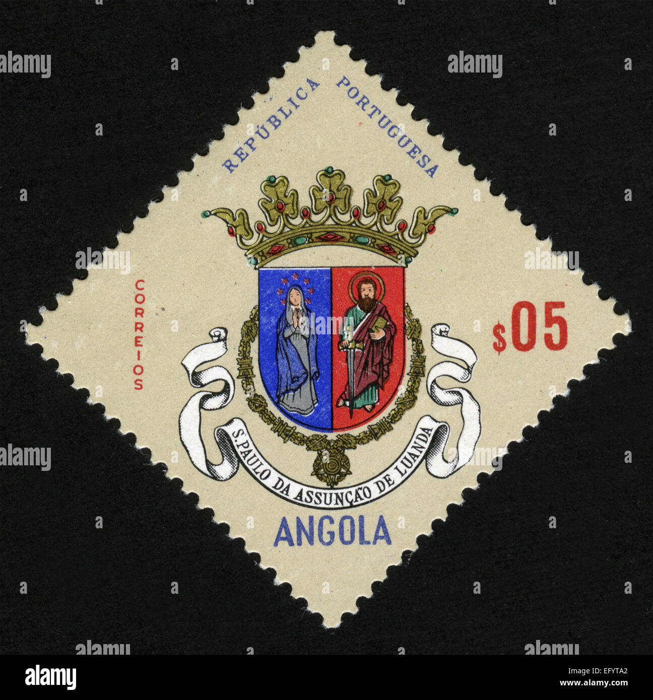 Angola coat of arms hi-res stock photography and images - Alamy