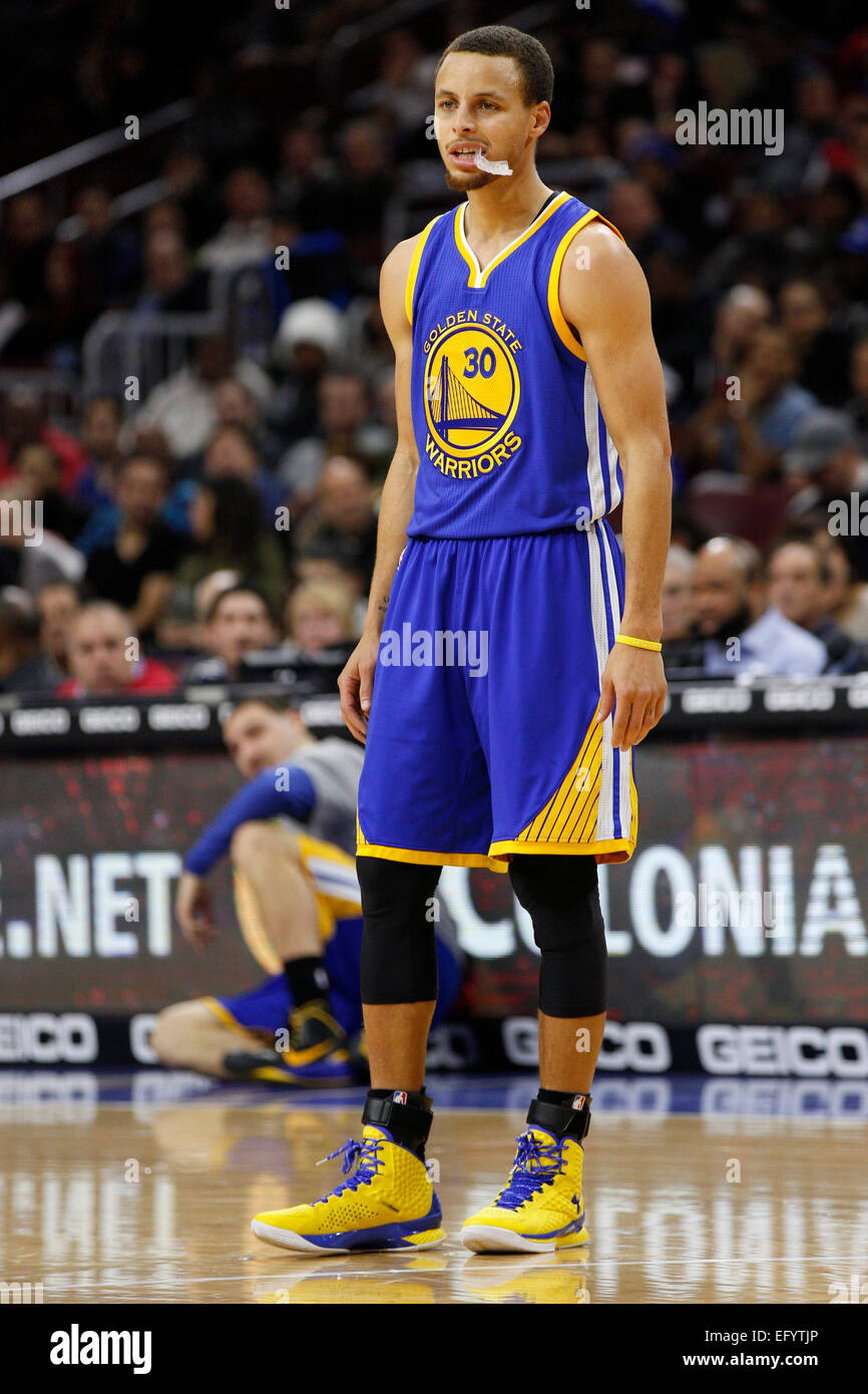 February 9, 2015: Golden State Warriors guard Stephen Curry (30) looks ...