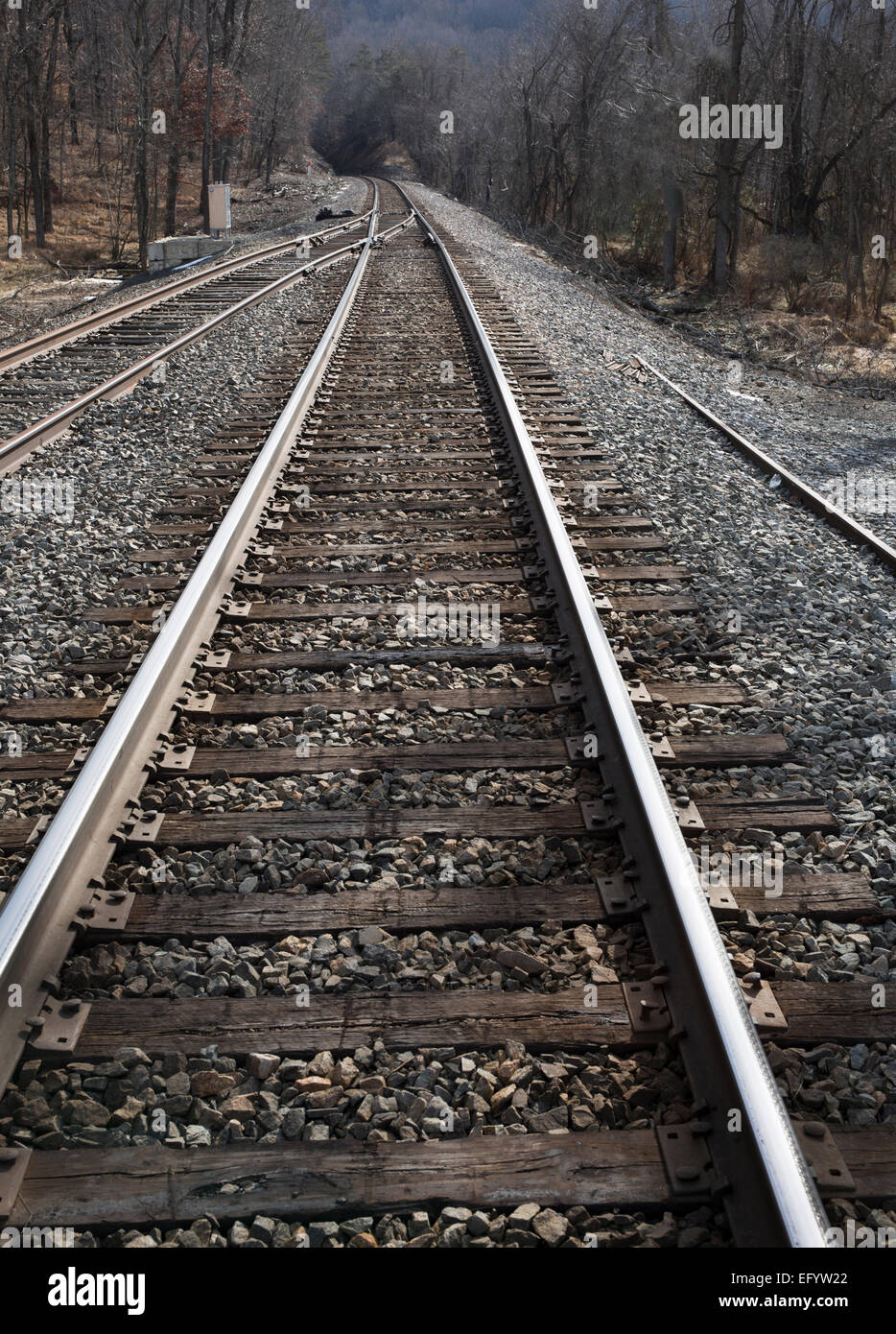 Rail track disappearing into the distance hi-res stock photography and ...
