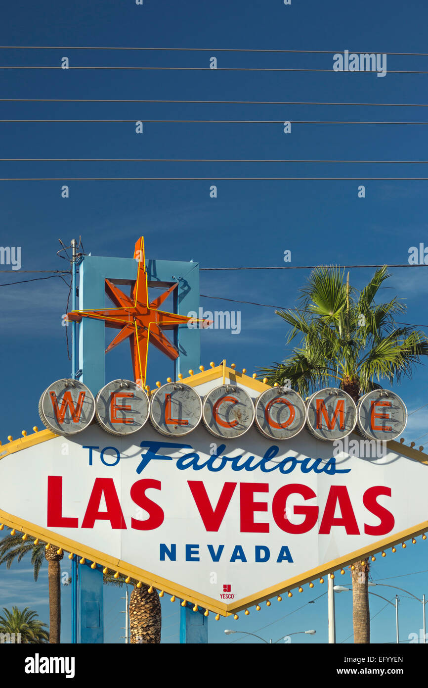 Vegas neon sign hi-res stock photography and images - Alamy