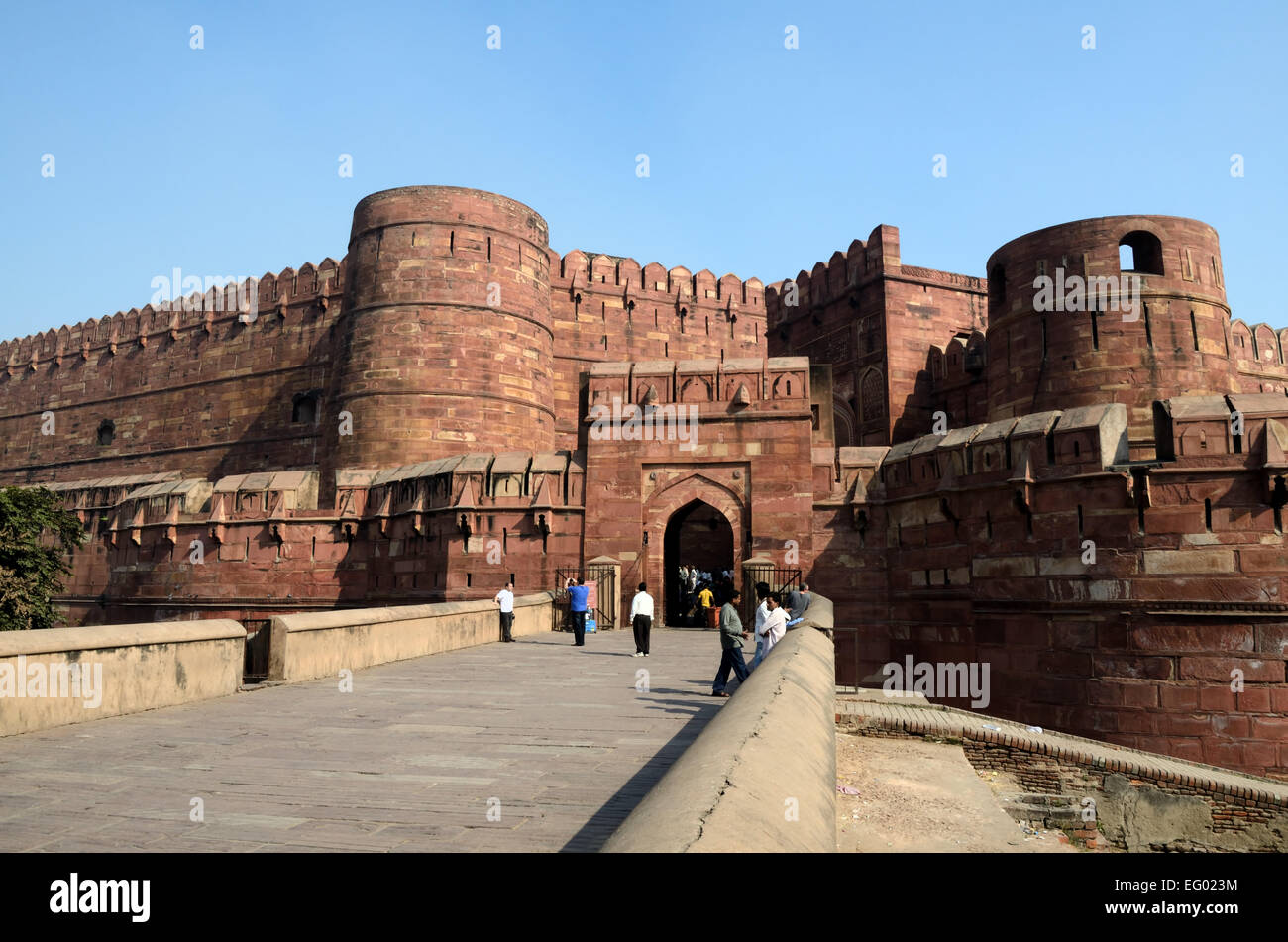 Agra fort design hi-res stock photography and images - Alamy