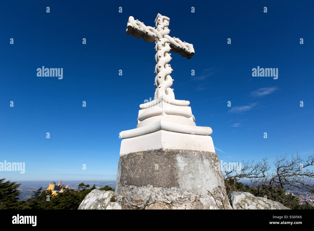 Cruz alta sintra hi-res stock photography and images - Alamy