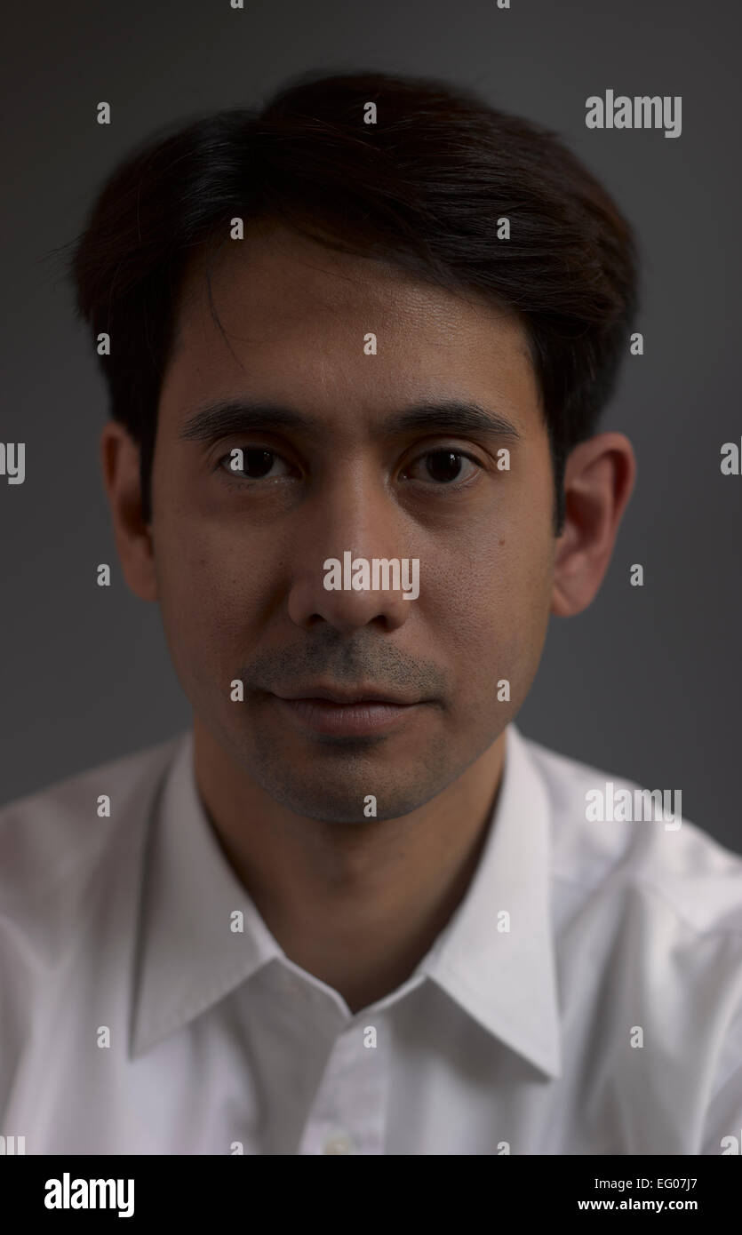 Filipino man singing hi-res stock photography and images - Alamy