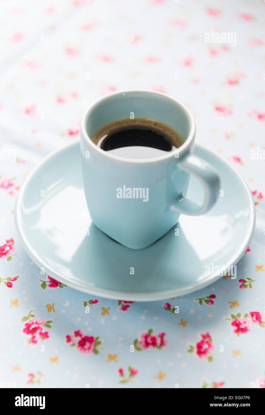 Coffee in blue cup saucer hi-res stock photography and images - Alamy