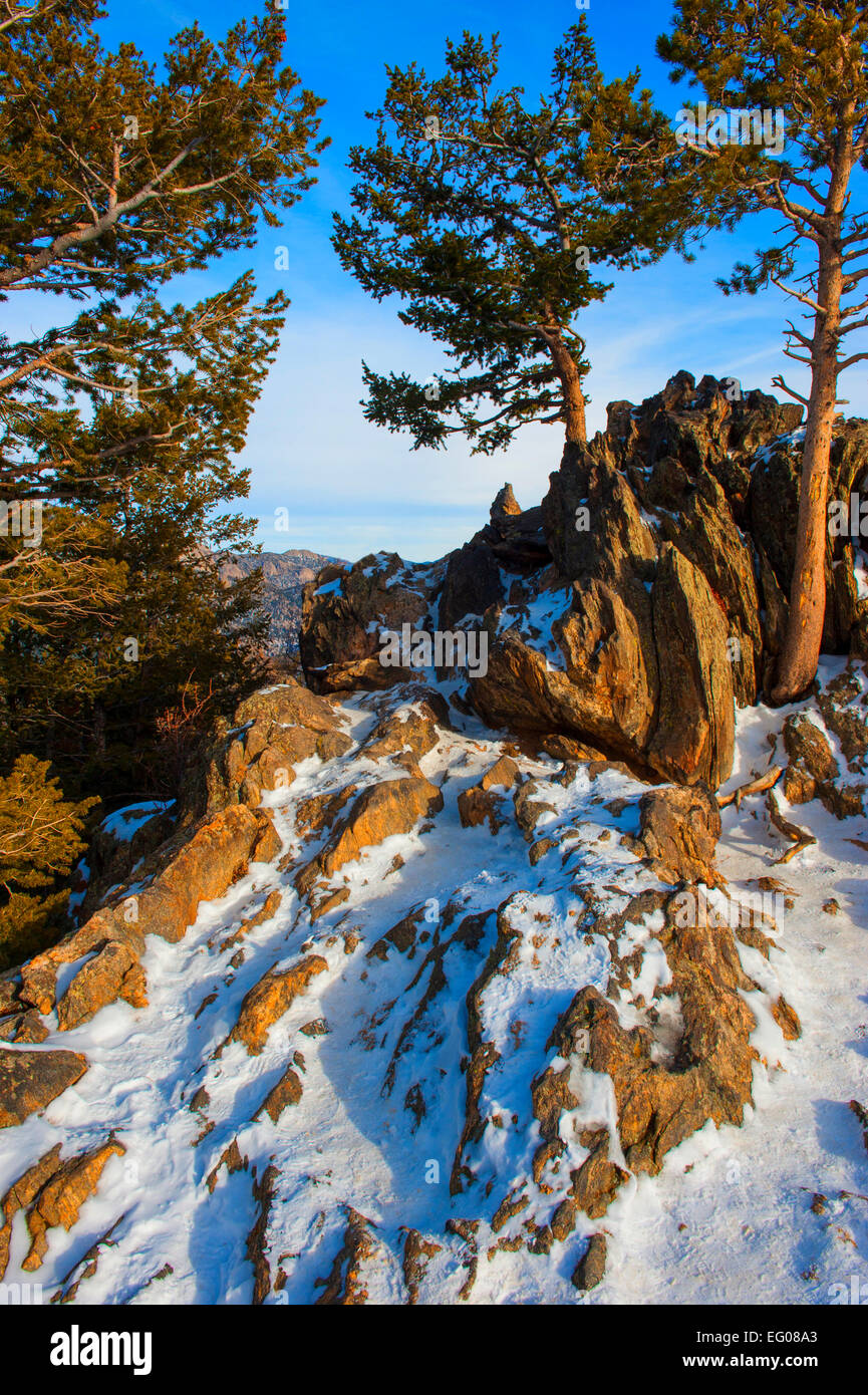 Rugged terrain hi-res stock photography and images - Alamy