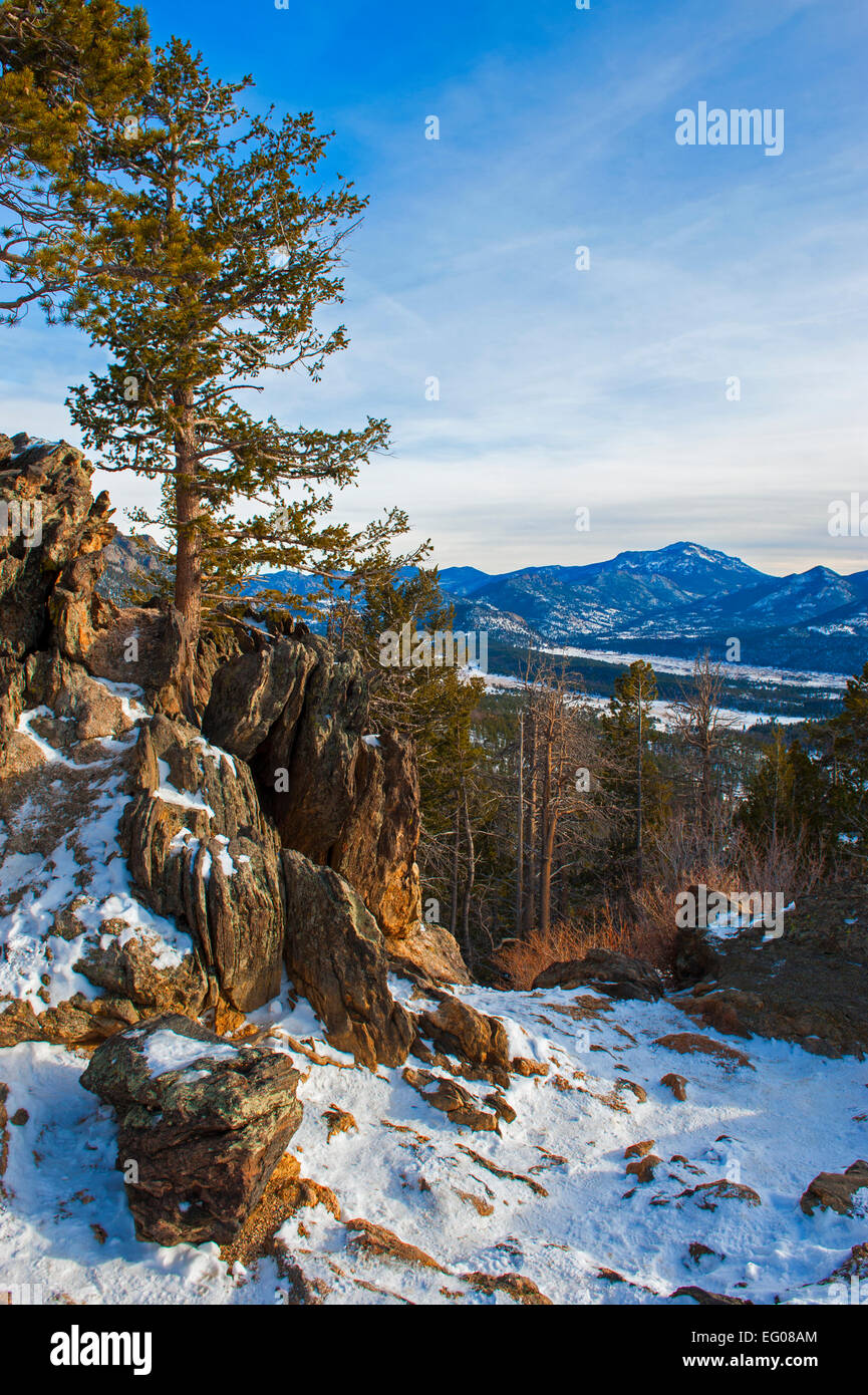 Rugged terrain hi-res stock photography and images - Alamy