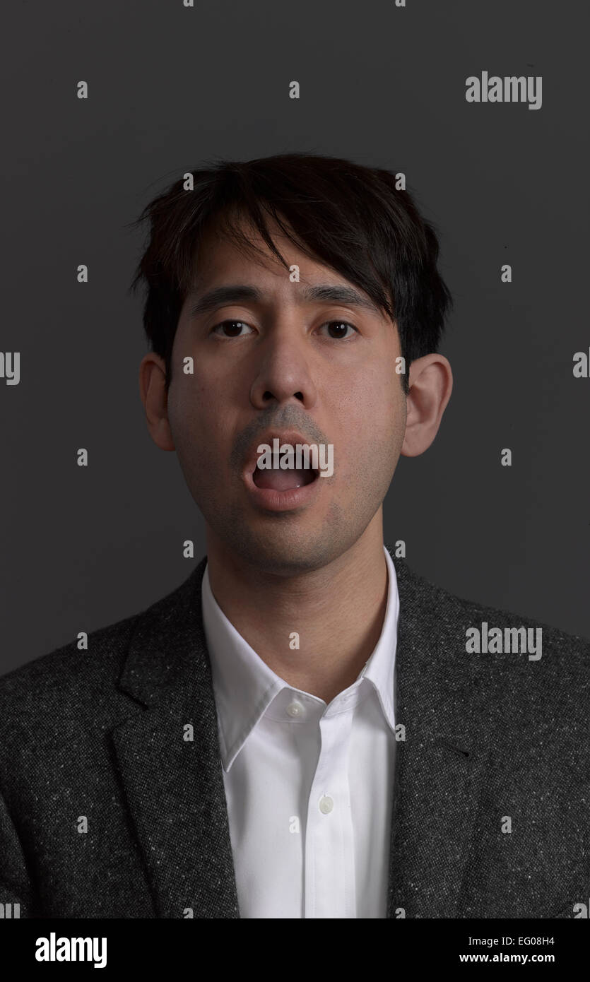 Filipino man singing hi-res stock photography and images - Alamy