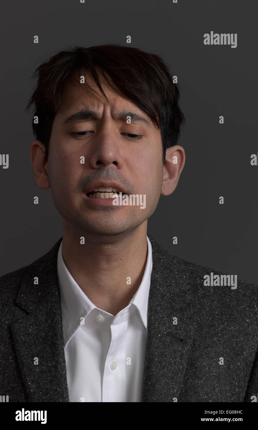 Filipino man singing hi-res stock photography and images - Alamy