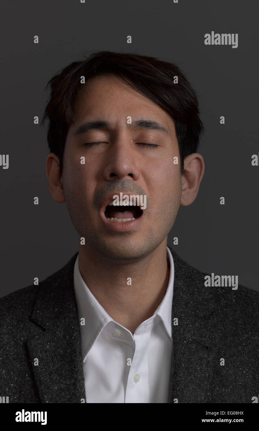 Filipino man singing hi-res stock photography and images - Alamy