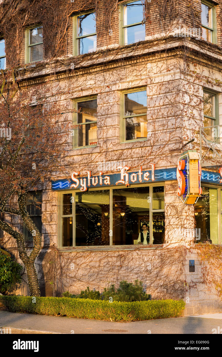 The Sylvia Hotel, Vancouver, BC, Canada Stock Photo - Alamy