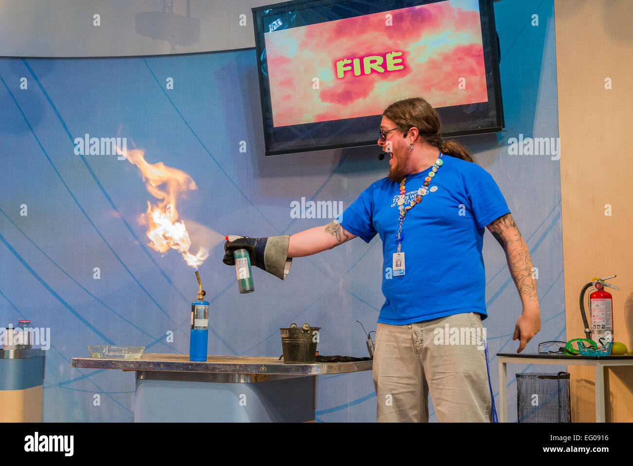 Fact or fiction science show hi-res stock photography and images - Alamy