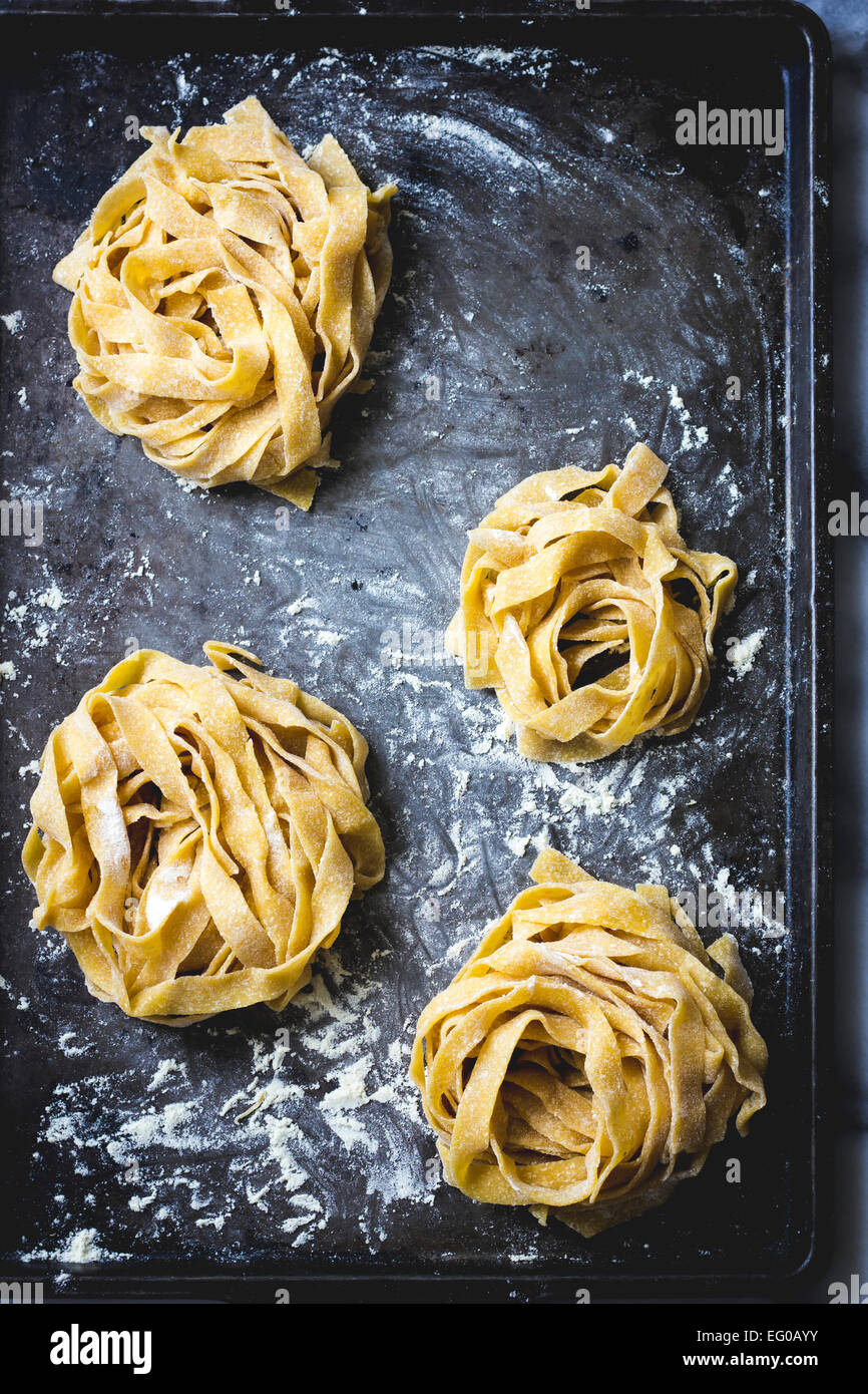 Pasta tray hi-res stock photography and images - Alamy