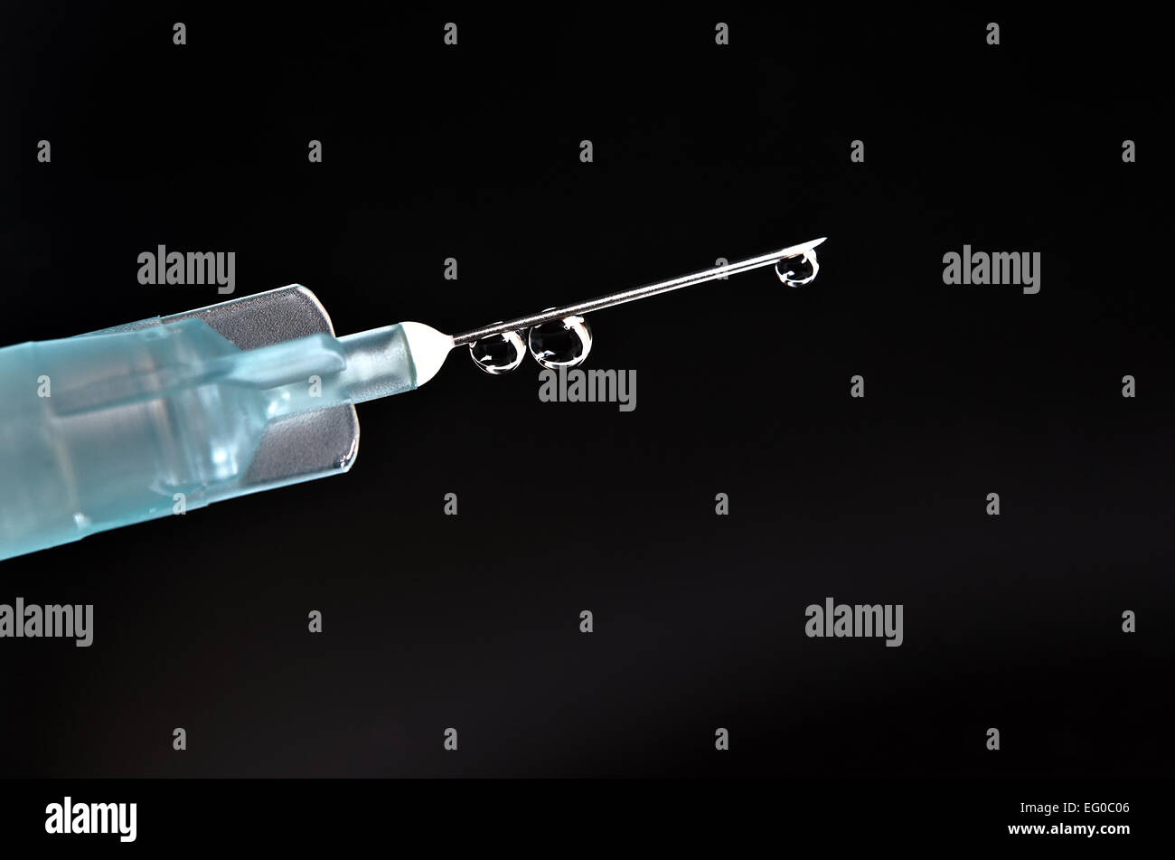 Medical needle hi-res stock photography and images - Alamy