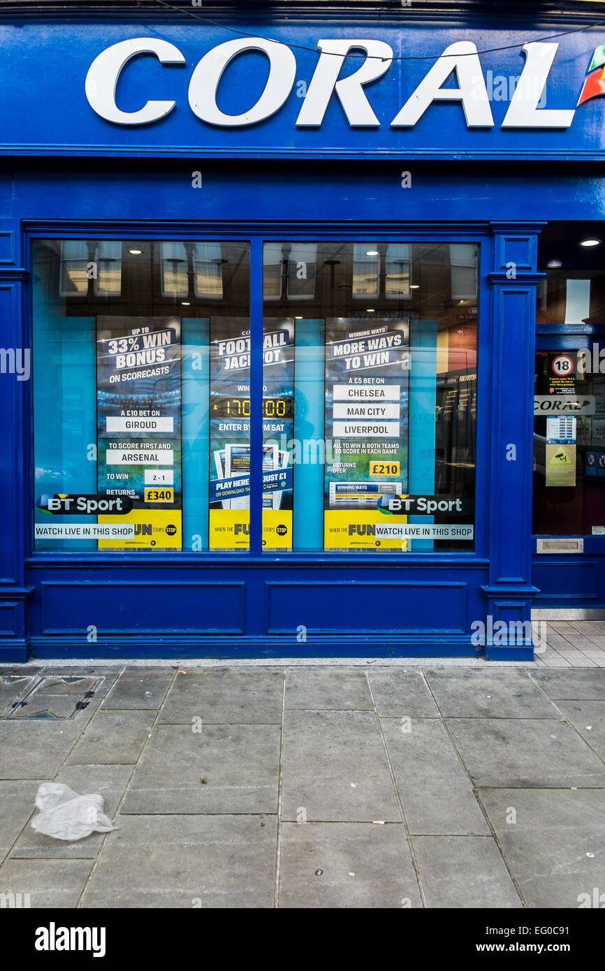 Gala Coral Group High Resolution Stock Photography and Images - Alamy