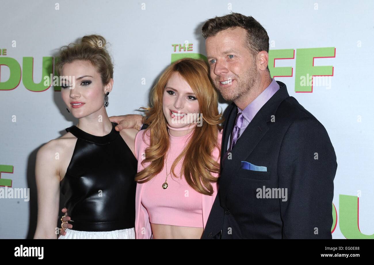 Bella thorne and mcg hi-res stock photography and images - Alamy