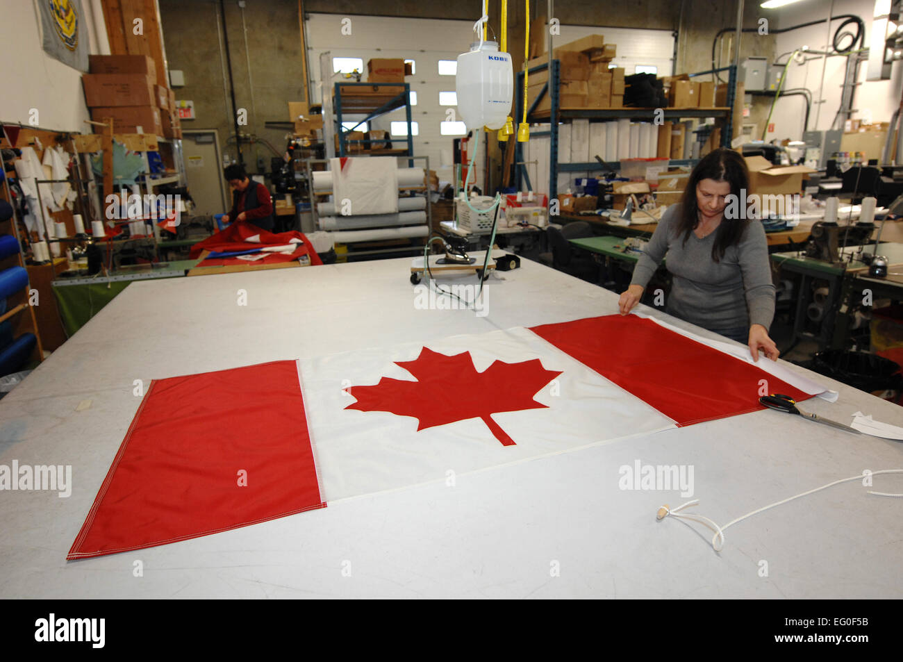 Canada flag 1965 hi-res stock photography and images - Alamy