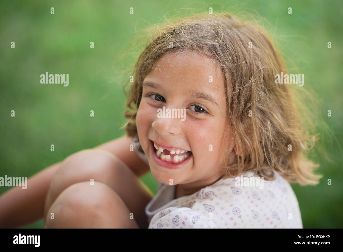 Missing tooth hi-res stock photography and images - Alamy
