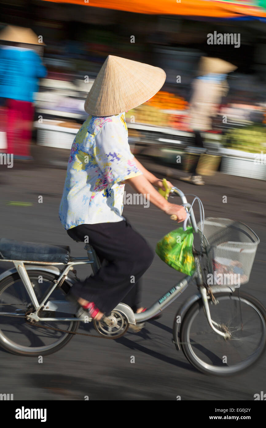 Ben tre bicycle hi-res stock photography and images - Alamy