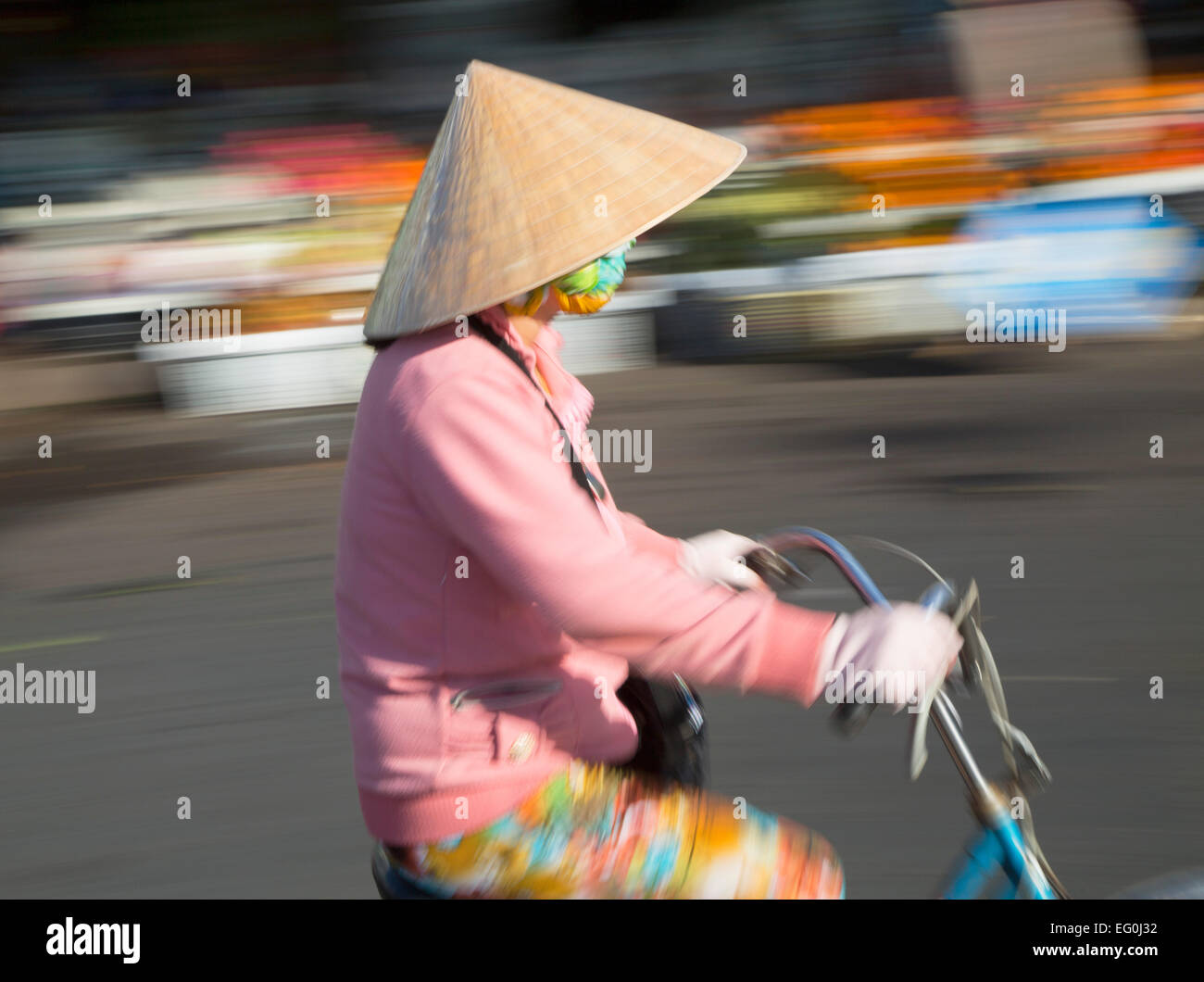 Ben tre bicycle hi-res stock photography and images - Alamy