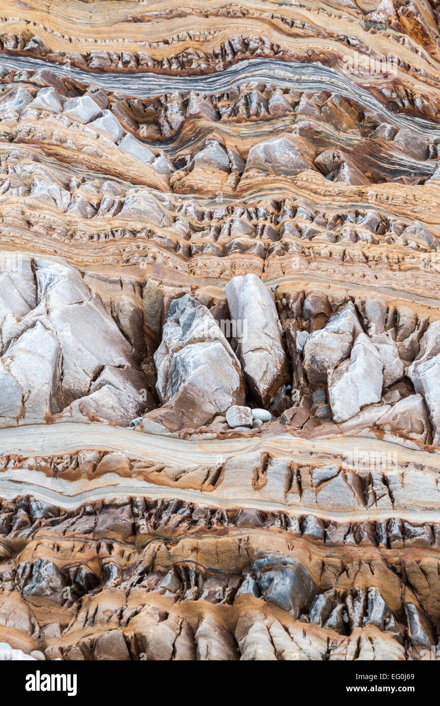 Layered rock hi-res stock photography and images - Alamy