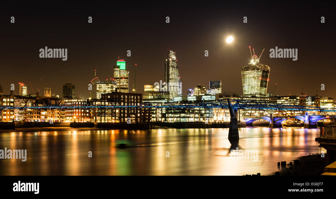 United Kingdom, England, London, View of city and river at night Stock ...