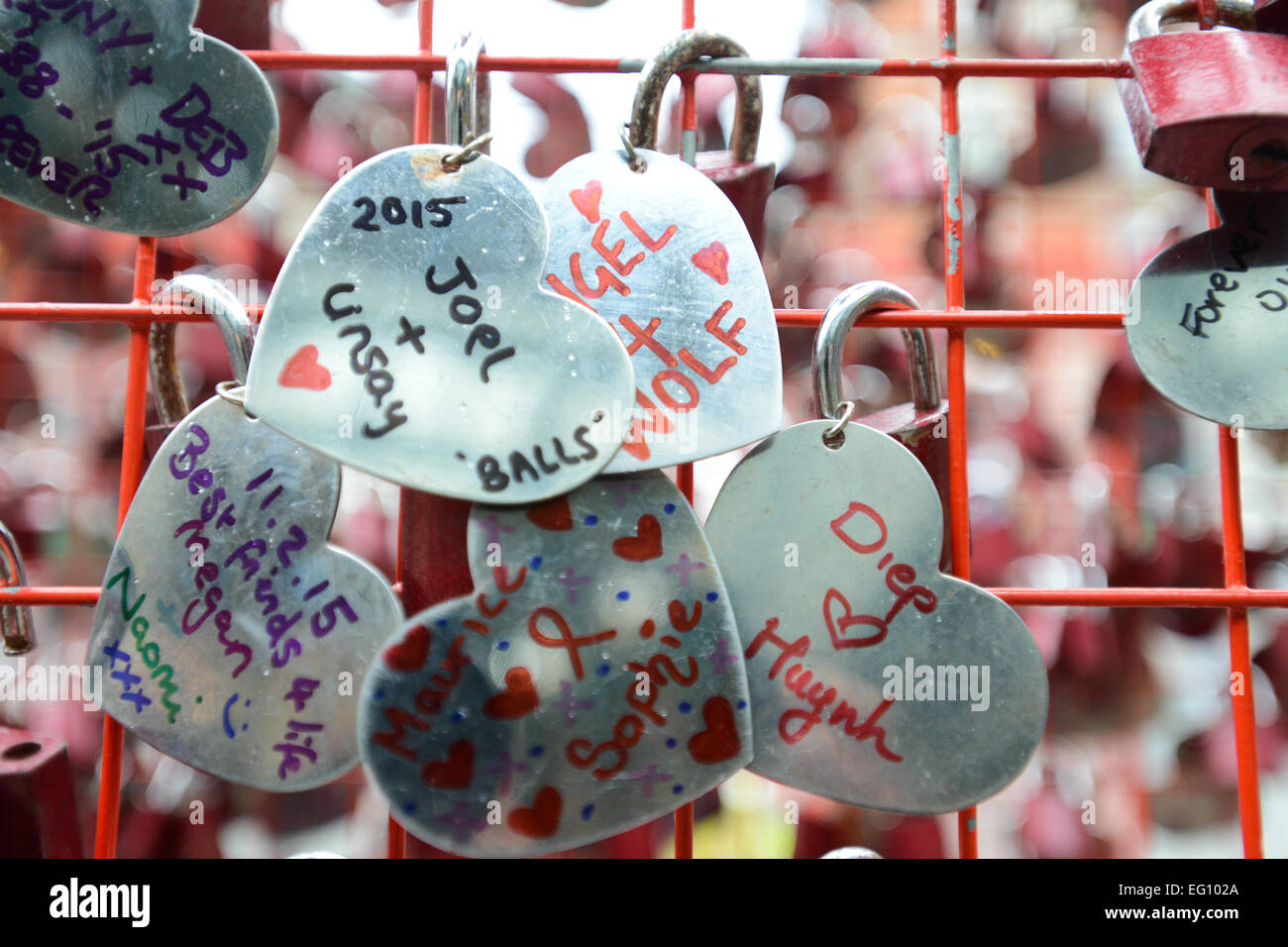 Love locks london hi-res stock photography and images - Alamy