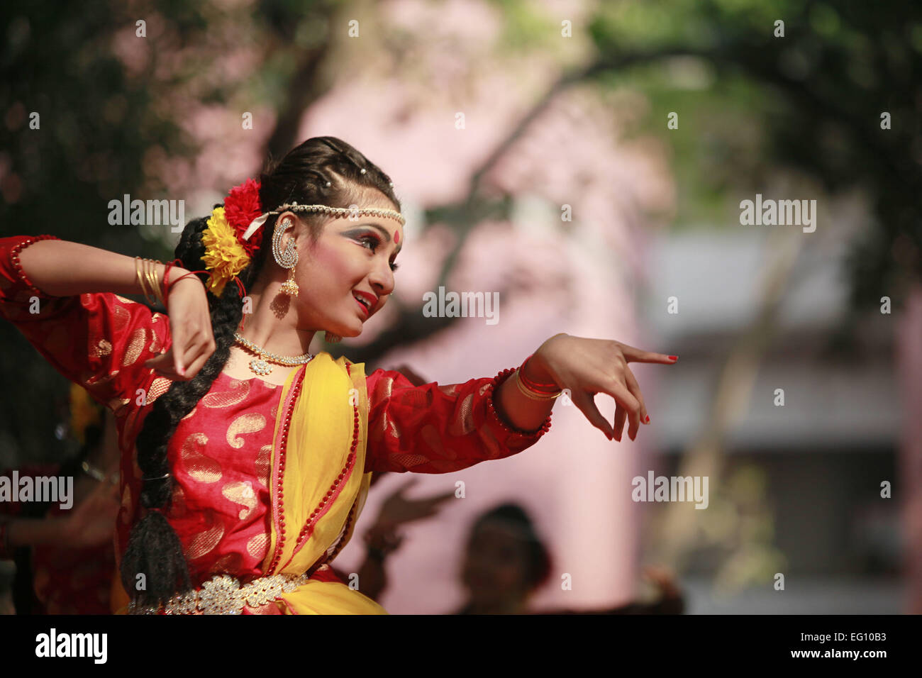 Dhaka, Bangladesh. 13th Feb, 2015. Bangladeshi artists performs dance ...