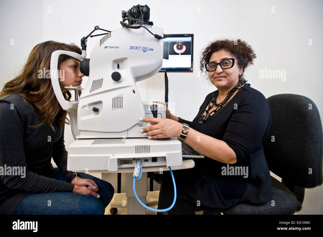 Non invasive test hi-res stock photography and images - Alamy