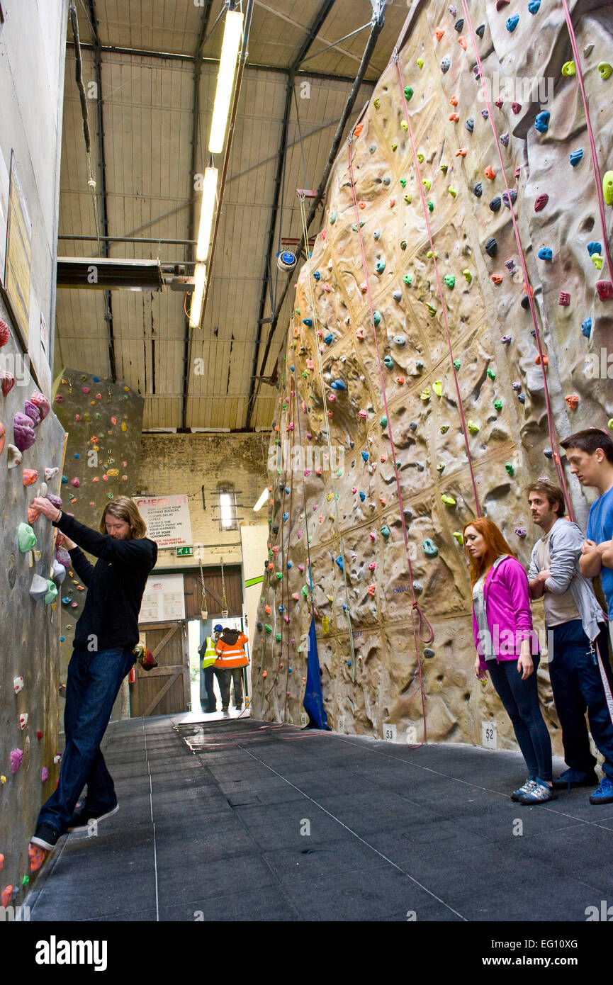 The Spider Man Bouldering Experience @ The Castle Climbing Centre Green ...
