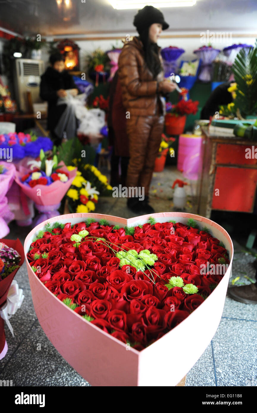 Dongyang, China's Zhejiang Province. 13th Feb, 2015. Red roses packed ...