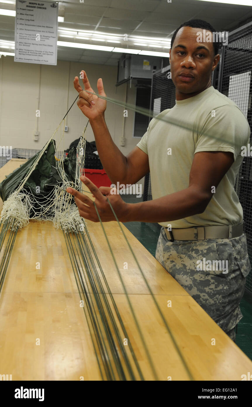 Sgt. Bertrum Johnson, United States Special Operations Command, ensures ...