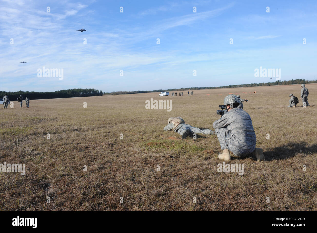 Tech Sgt. Shelly Branch and Airman Daniel Johnson, both Combat ...