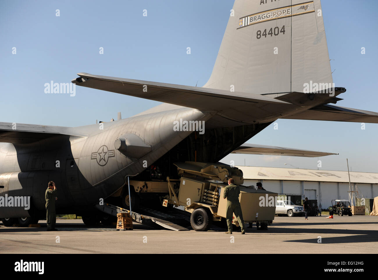 Deploying a satellite hi-res stock photography and images - Alamy
