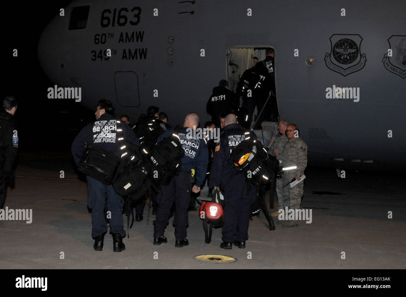 105th airlift wing hi-res stock photography and images - Alamy