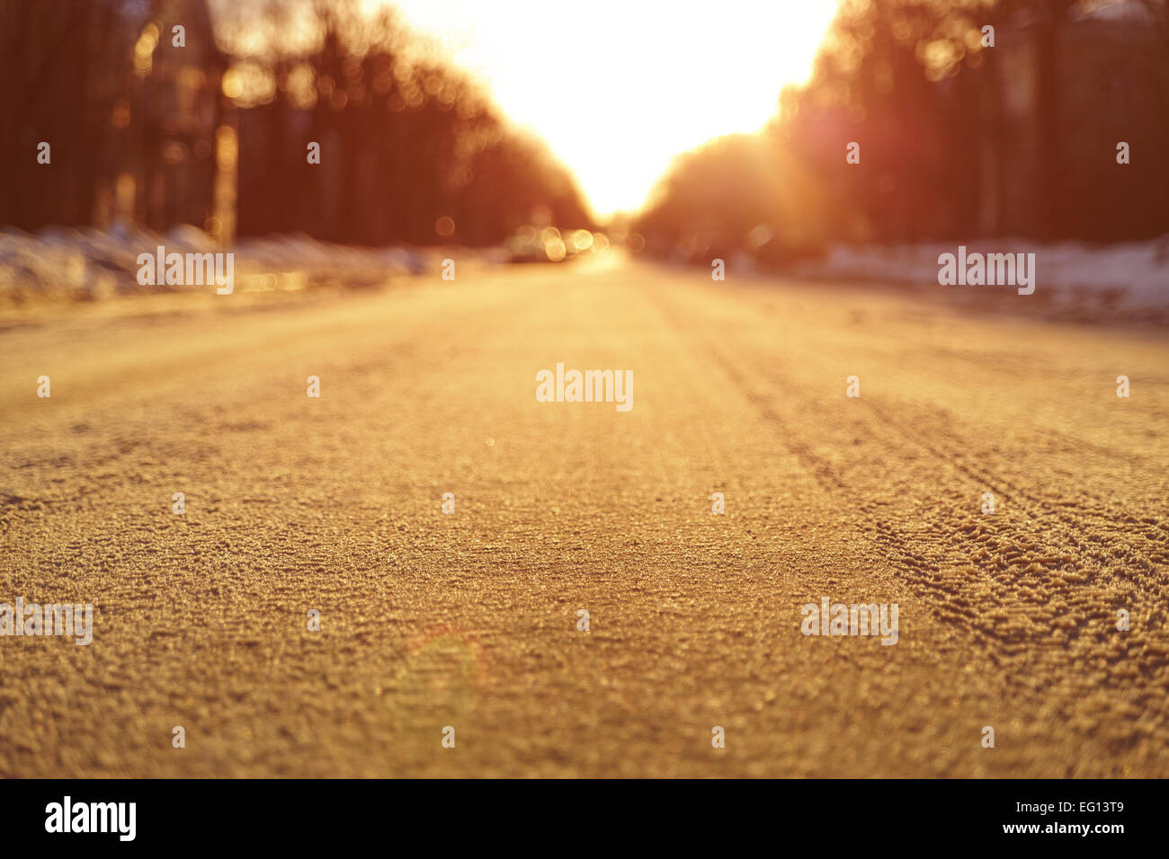 low level photo of empty road in town Stock Photo - Alamy