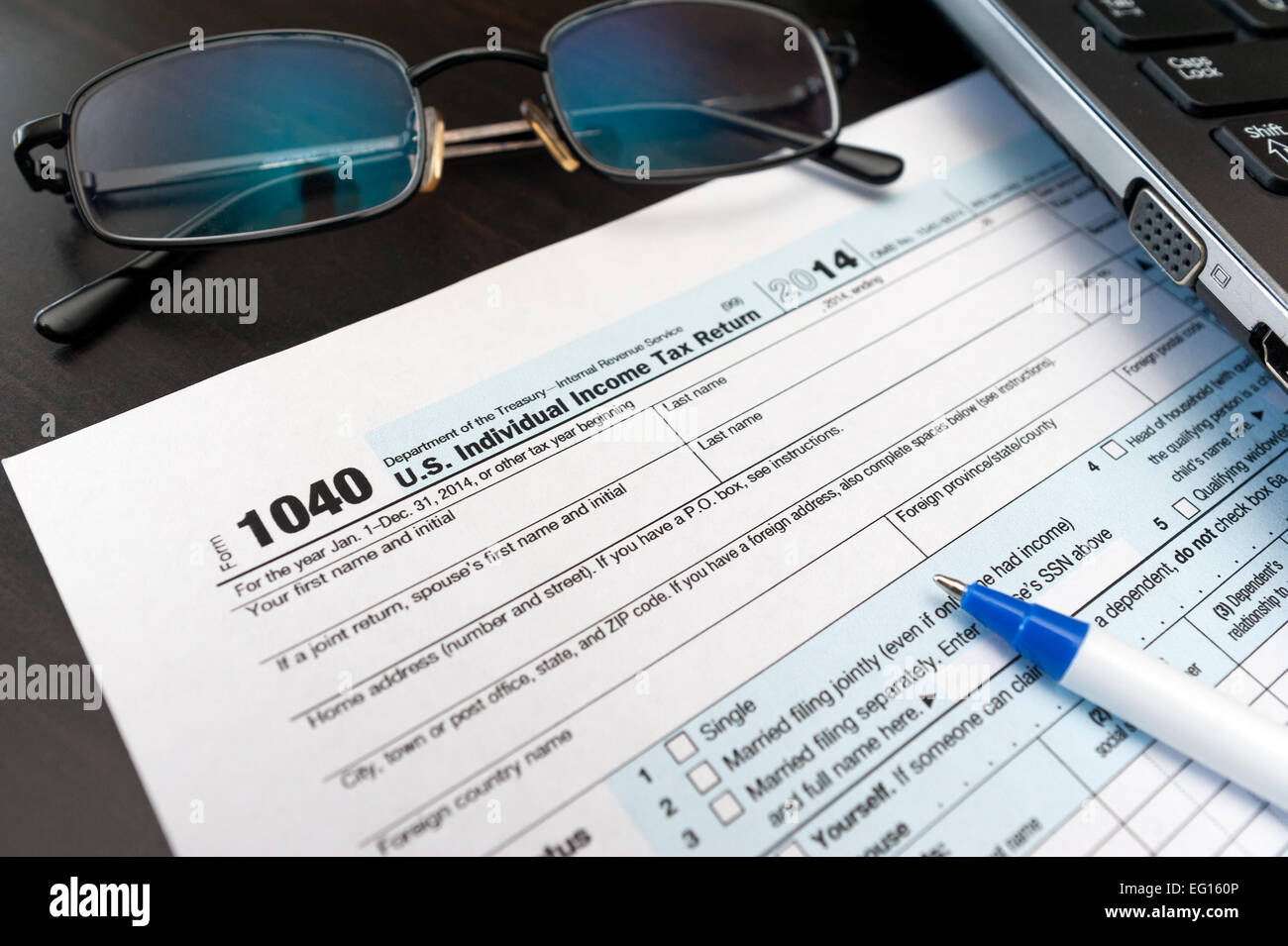 Individual tax return form 1040 Stock Photo - Alamy