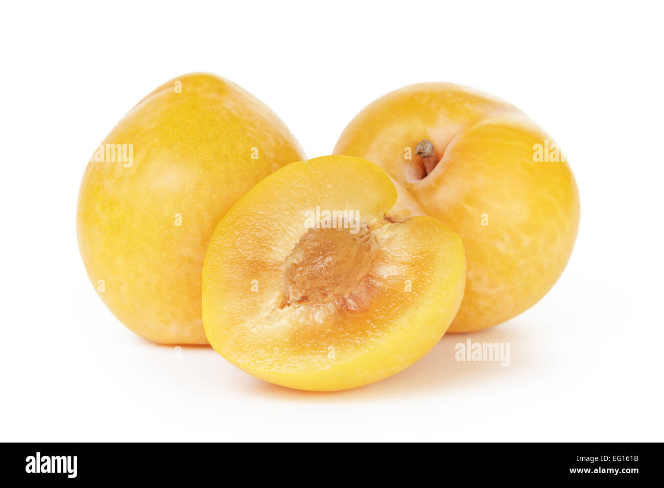 Yellow plum hi-res stock photography and images - Alamy