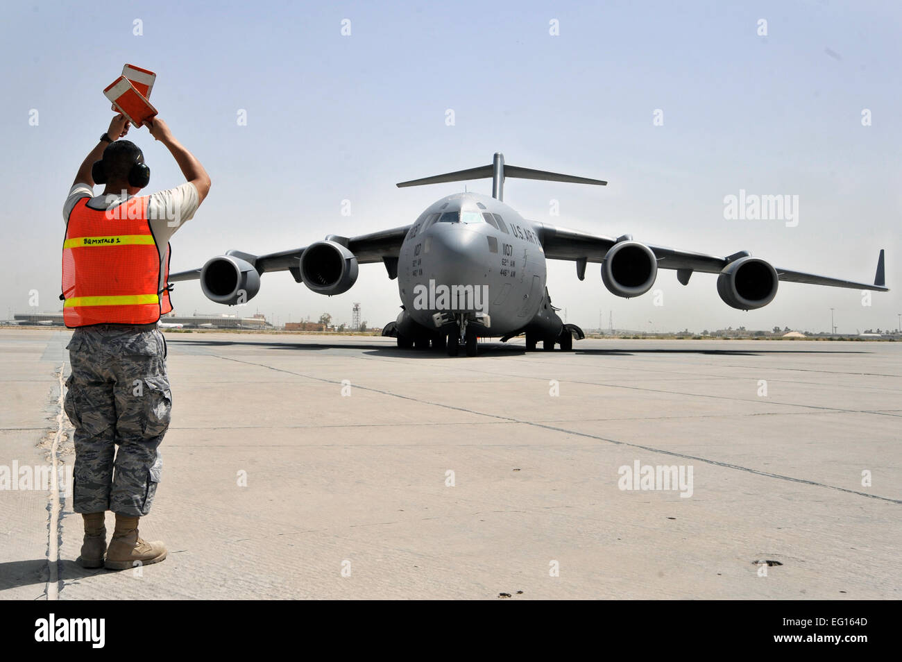 A U.S. Air Force C-17 Globemaster III cargo aircraft arrives at Sather ...