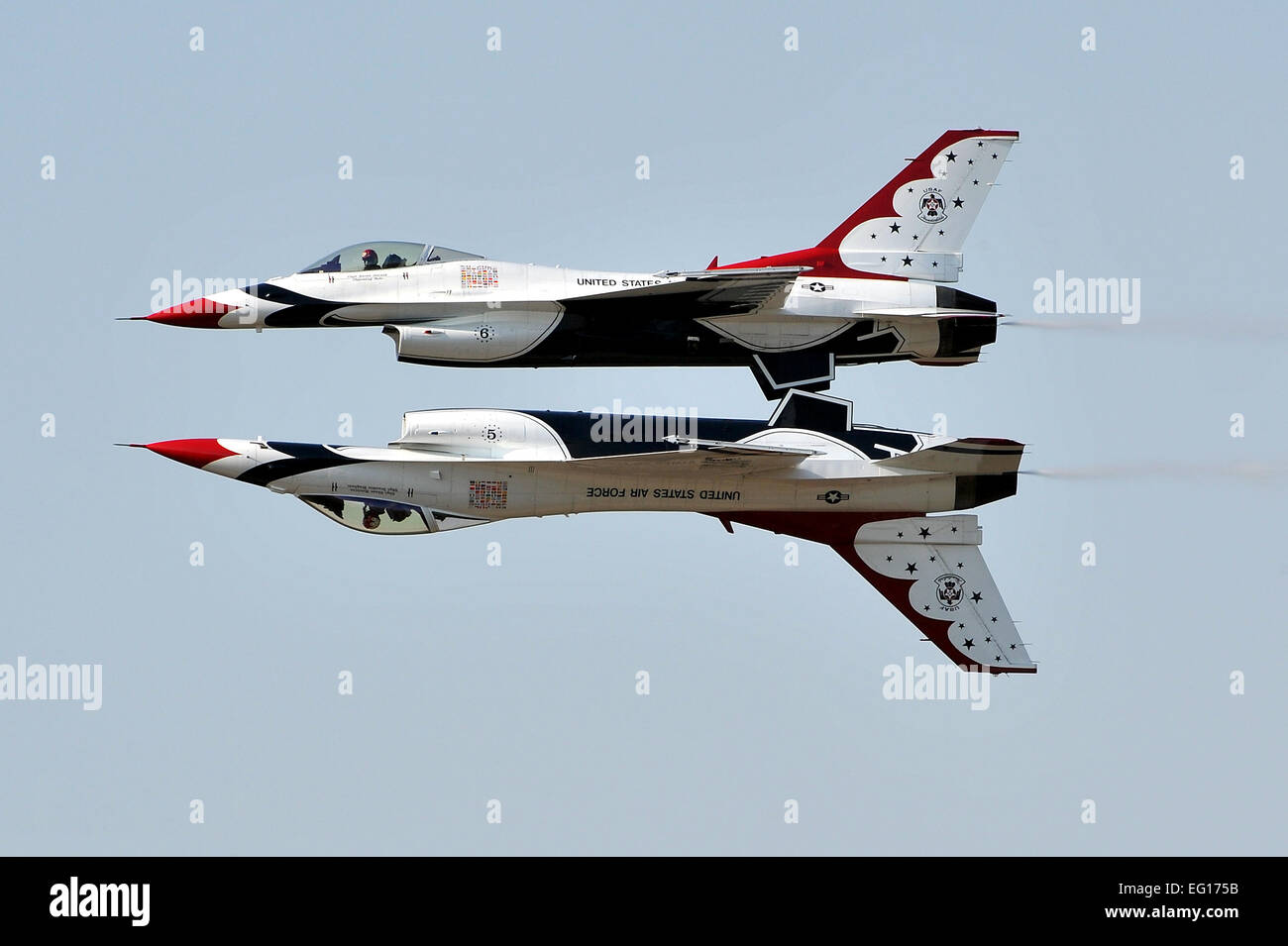 LITTLE ROCK AIR FORCE BASE, Ark. -- Air Force Thunderbirds fly in a ...